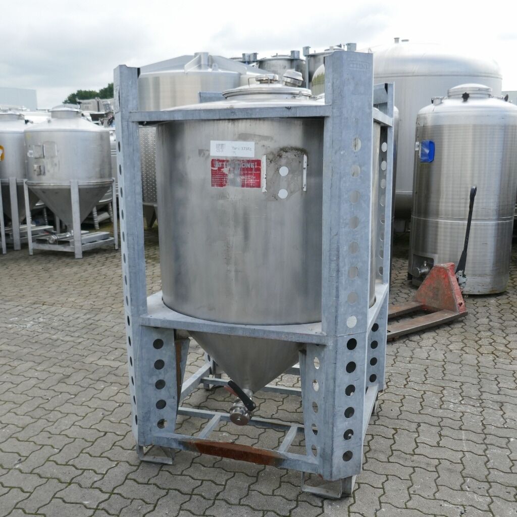 1000 liter conical container made of stainless steel 316