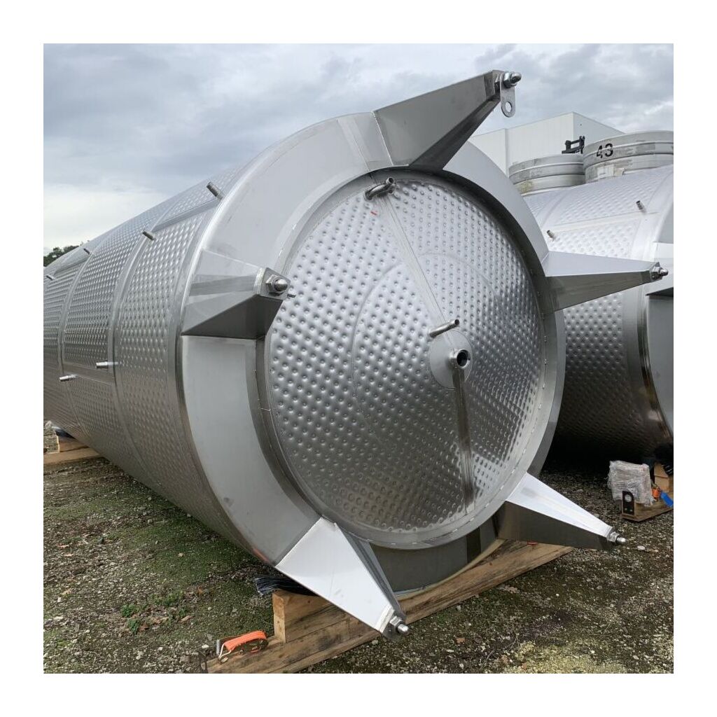 Brand new 26000 Liter heat-/coolable tank, Aisi 316
