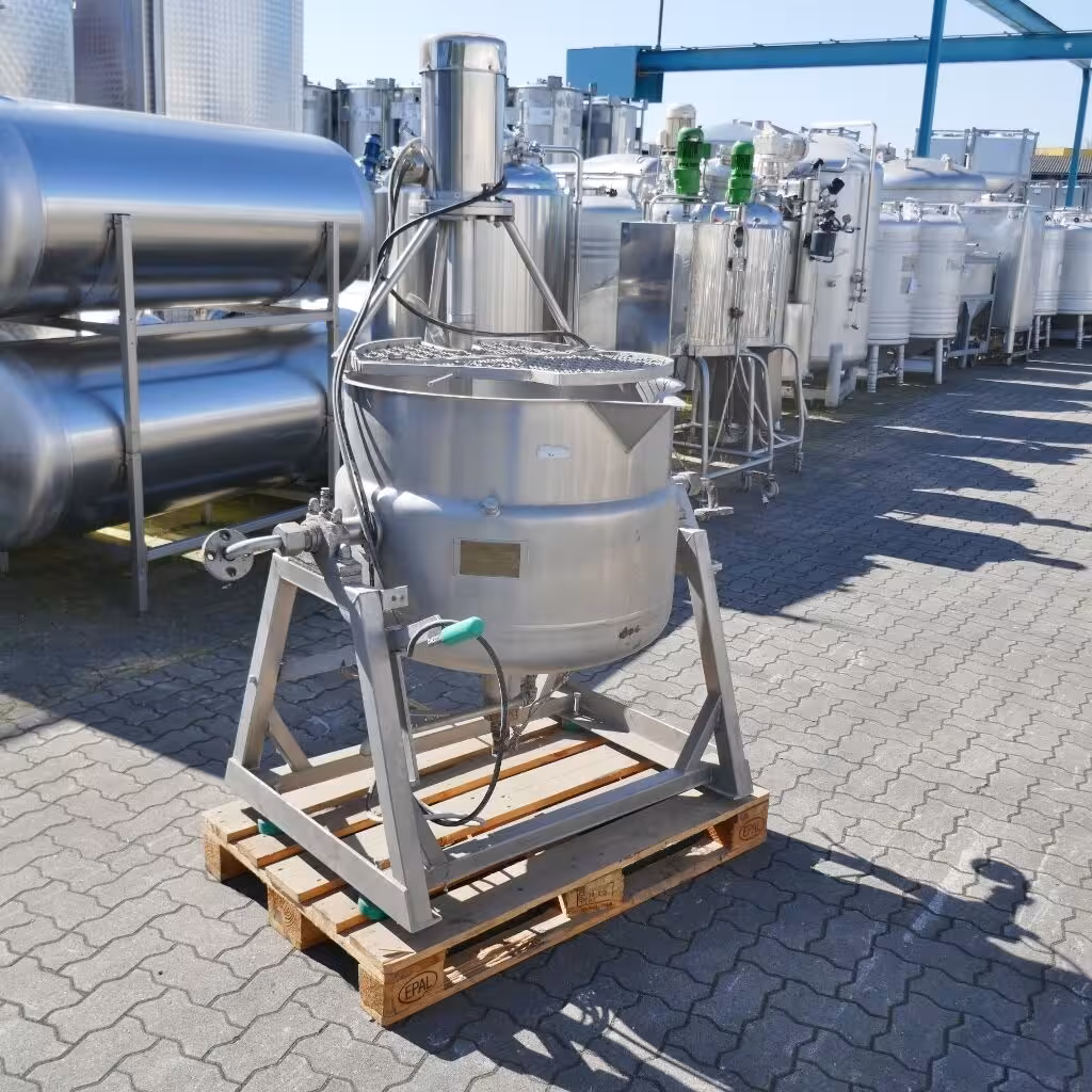 200 liter heat-/coolable agitator tank, Aisi 316 with jet stream mixer