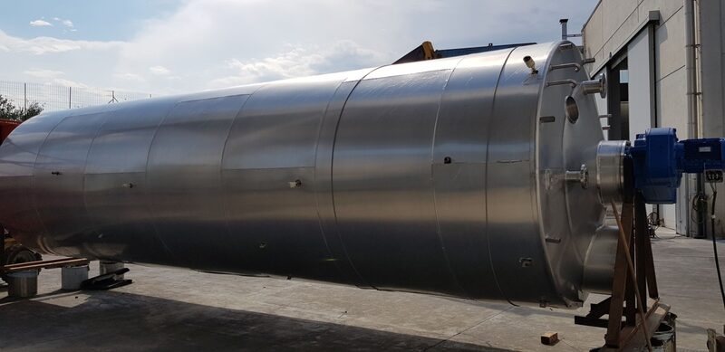 22500 liter triple-jacketed mixing tank for chocolate