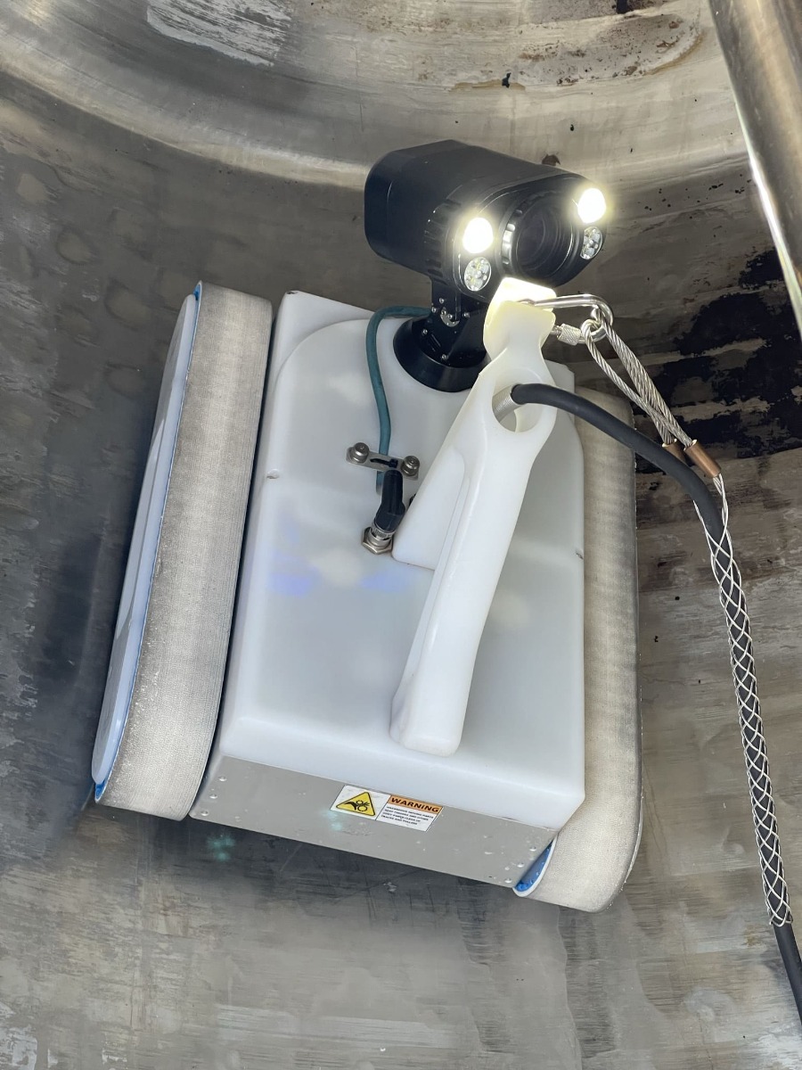 Workshop on inspection robots for surface reports of tanks & vessels